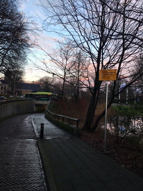 Fietstunneltje onder Parkweg Velsen-Zuid afgesloten - RTV Seaport Fietstunneltje onder Parkweg Velsen-Zuid afgesloten - RTV Seaport