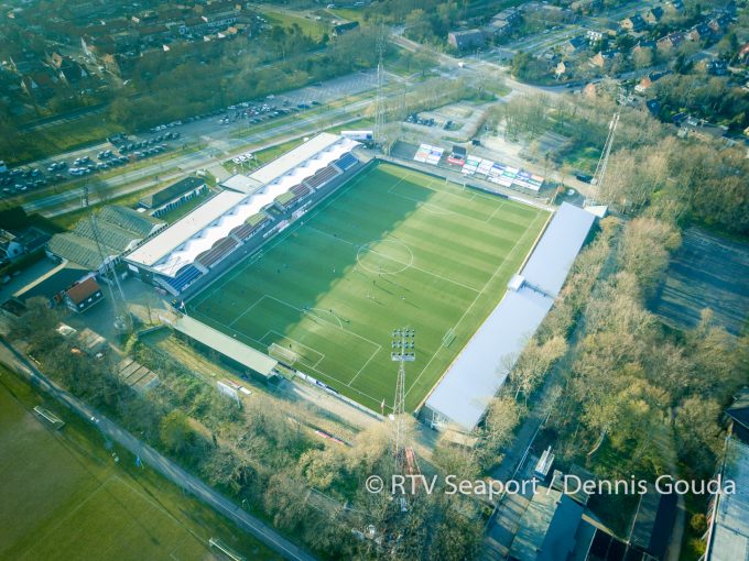 Controle daken van stadion Telstar – RTV Seaport